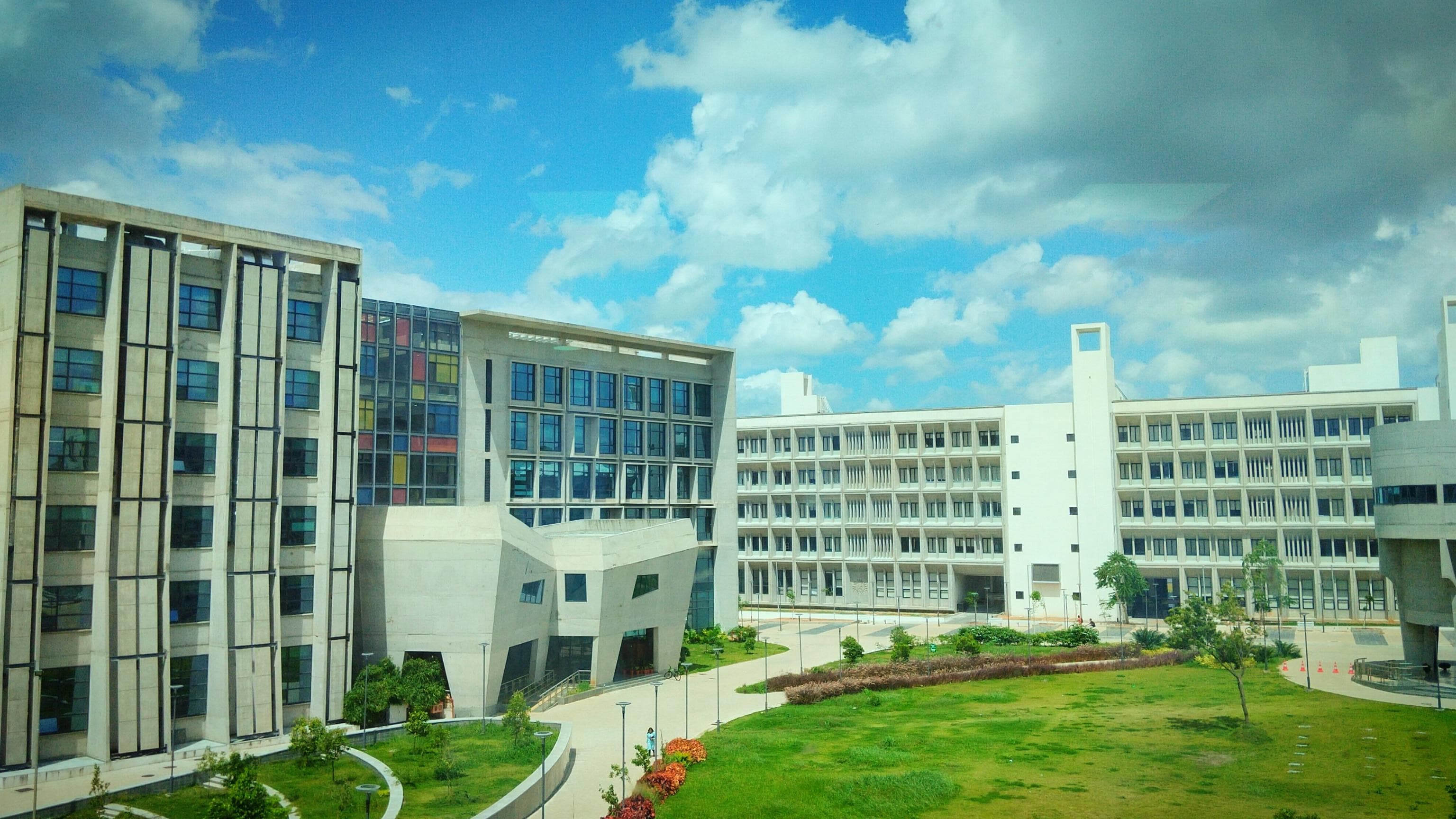 Construction & Maintenance Division